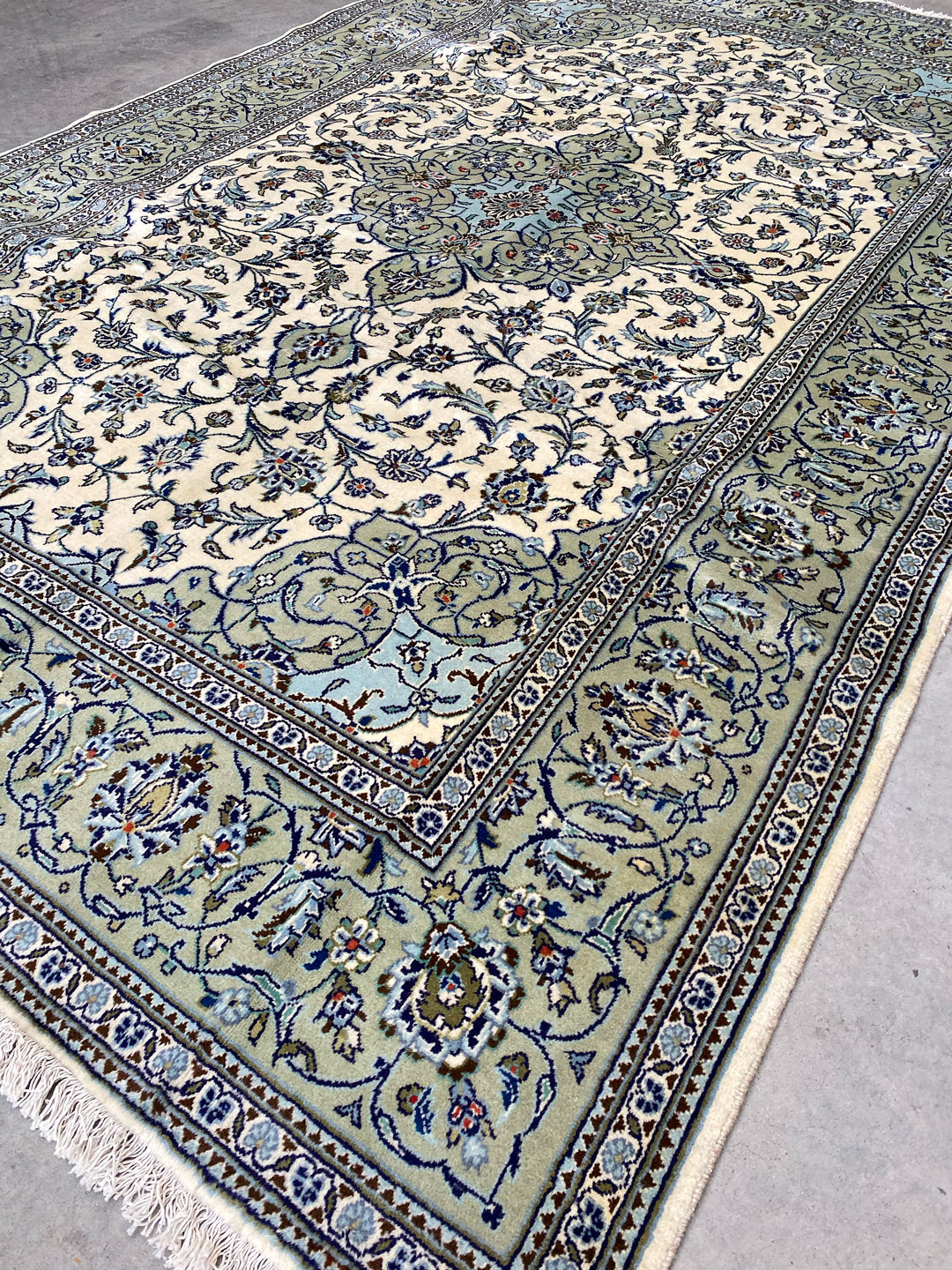 3x2M Beige Persian Kashan